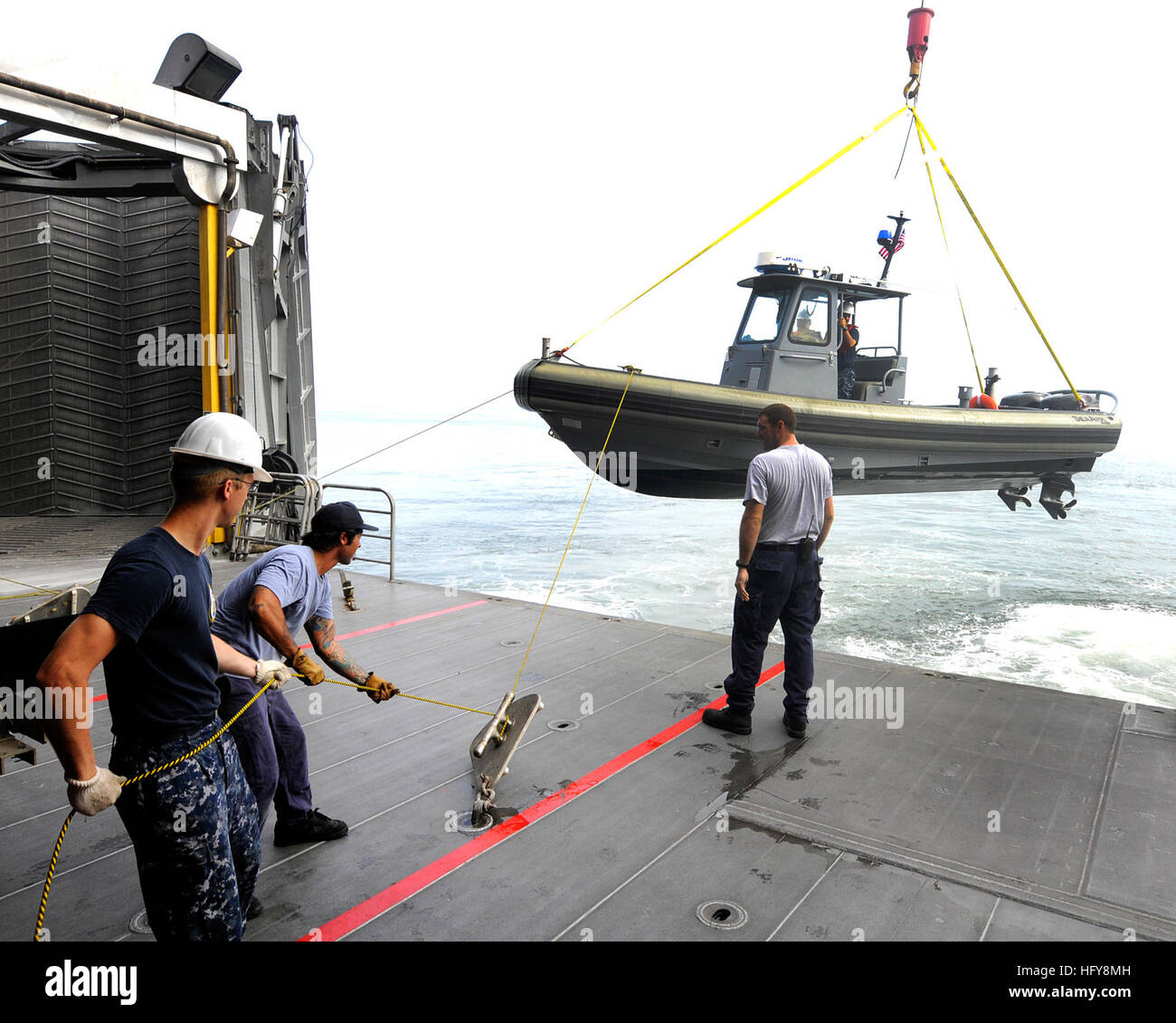 High speed vessel swift hsv 2 hi-res stock photography and images - Alamy