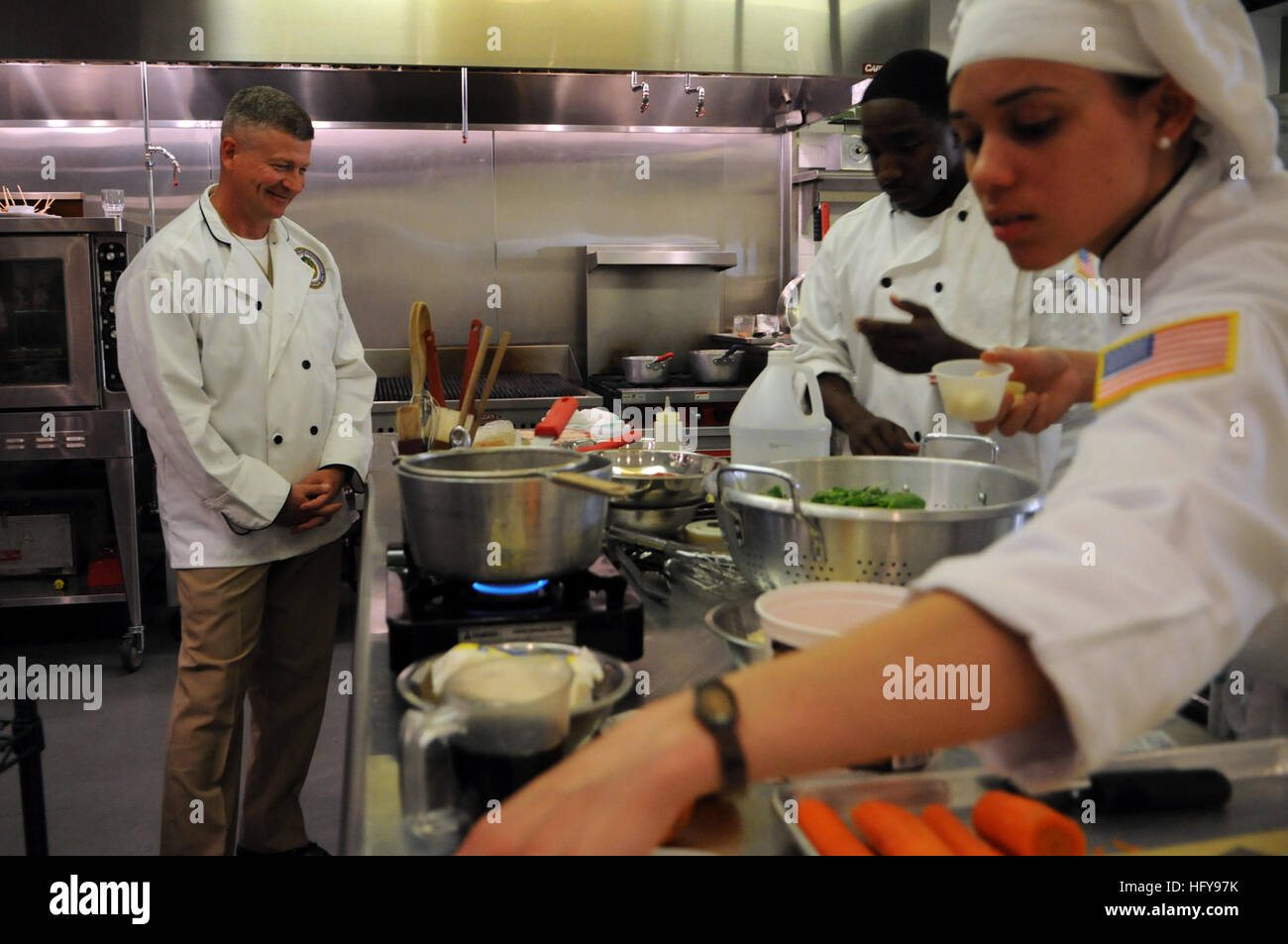 100624-N-9818V-050 WASHINGTON (June 24, 2010) Master Chief Petty ...