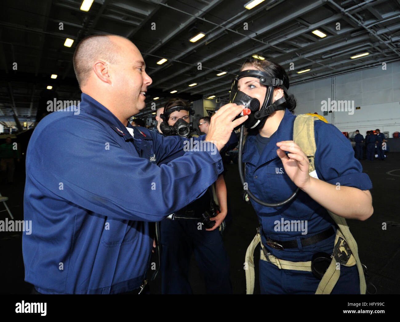 Uss harry s trum hi-res stock photography and images - Alamy