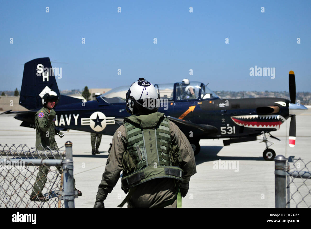 U s navy midshipman 2nd class hi-res stock photography and images - Alamy
