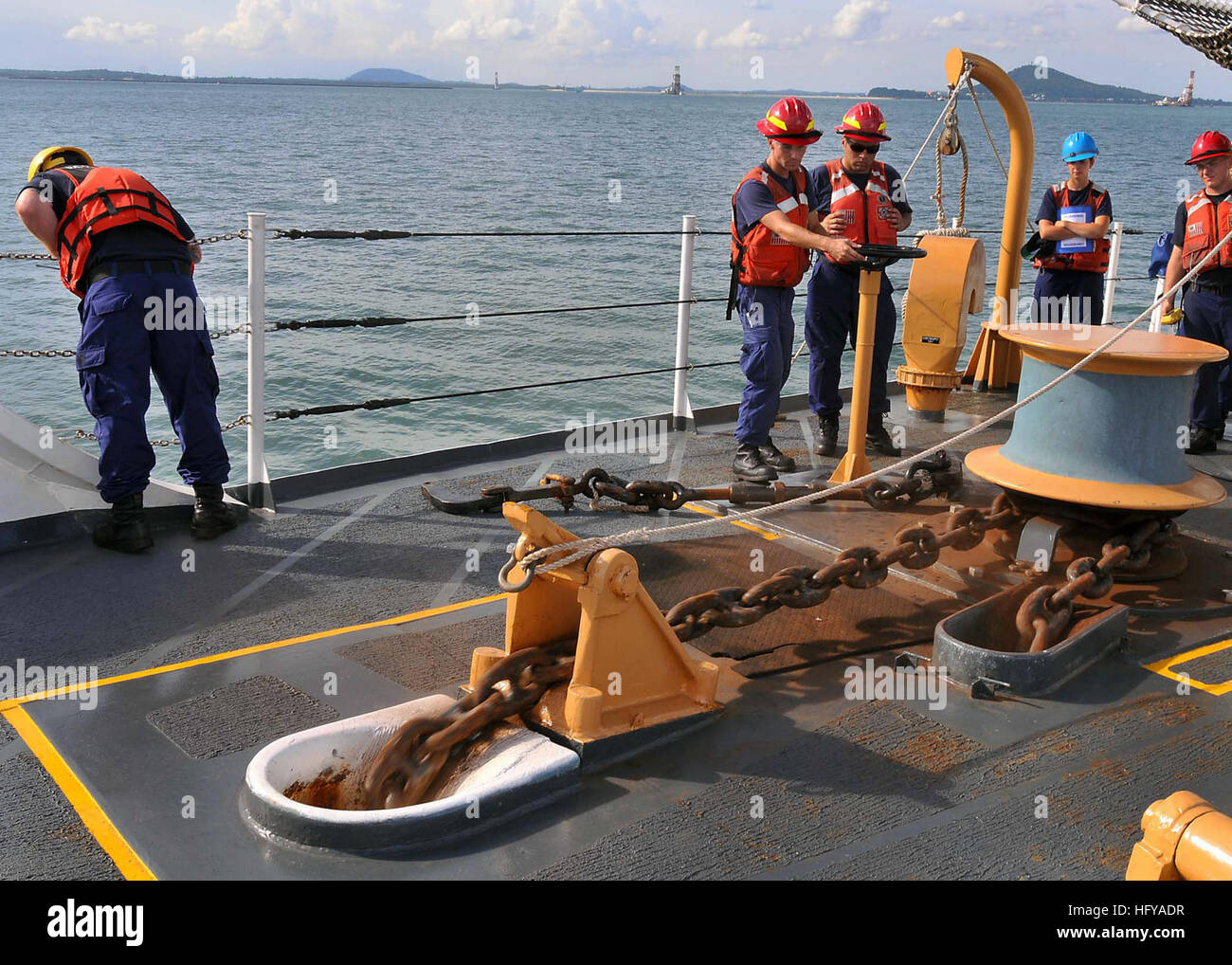 U s coast guard cutter mellon whec 717 hi-res stock photography and ...