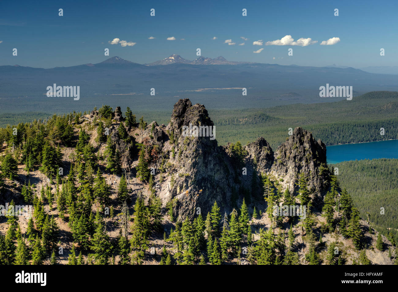Central oregon cascades hi-res stock photography and images - Alamy