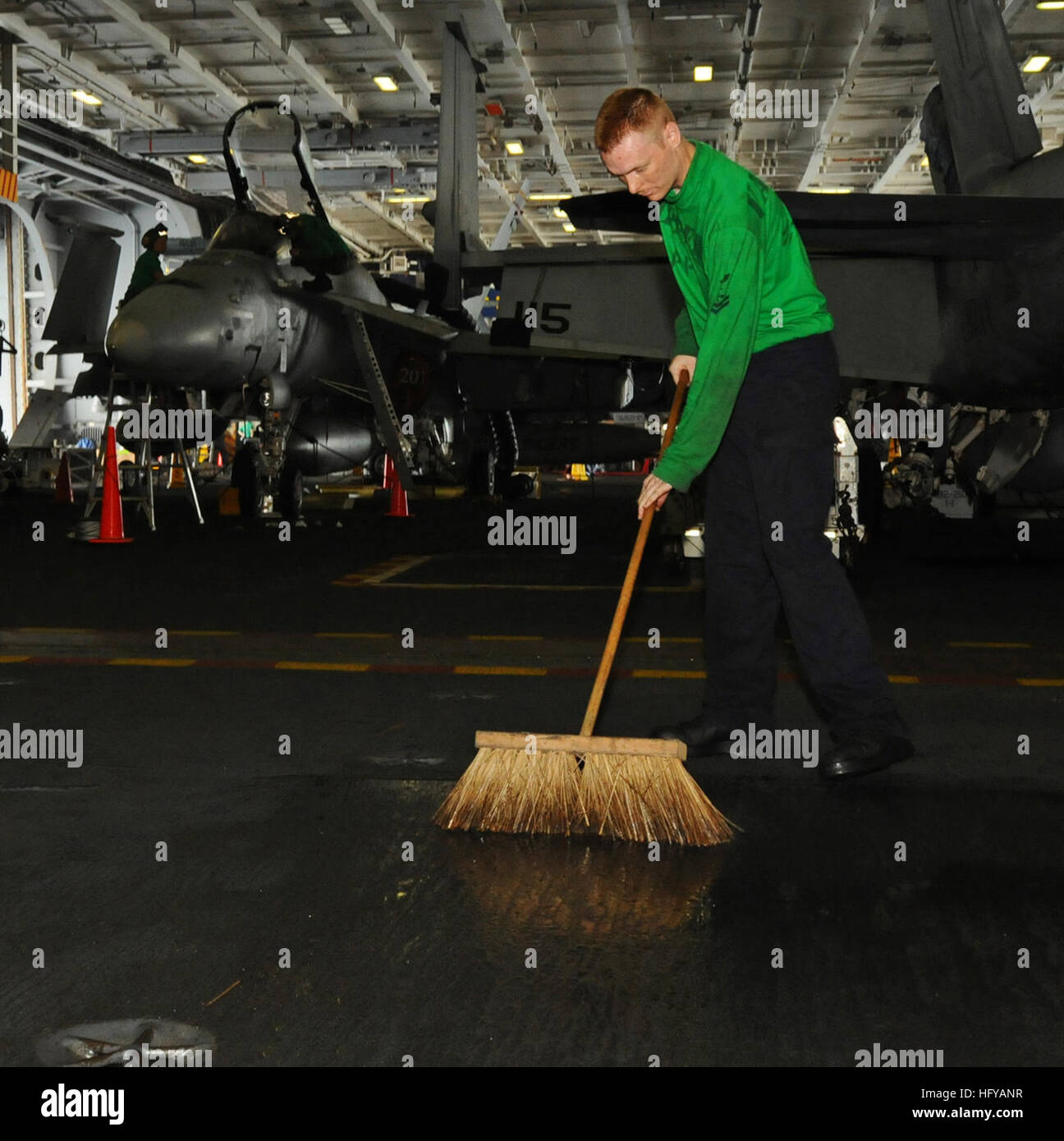 Assigned to the zappers of electronic attack squadron vaq 130 hi-res ...