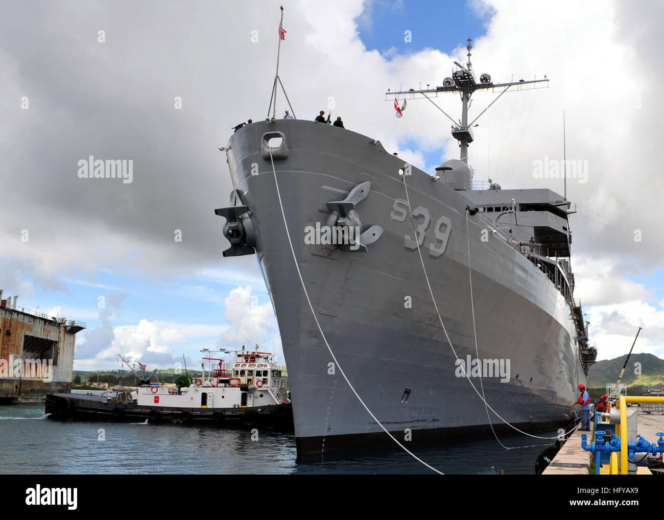 Guam shipyard hi-res stock photography and images - Alamy