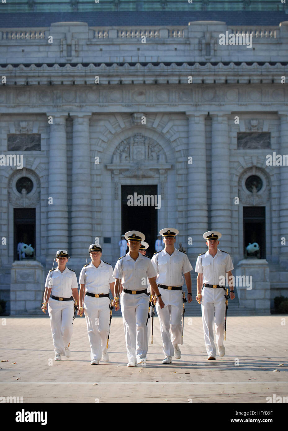 Us naval academy incoming freshmen hi-res stock photography and images ...