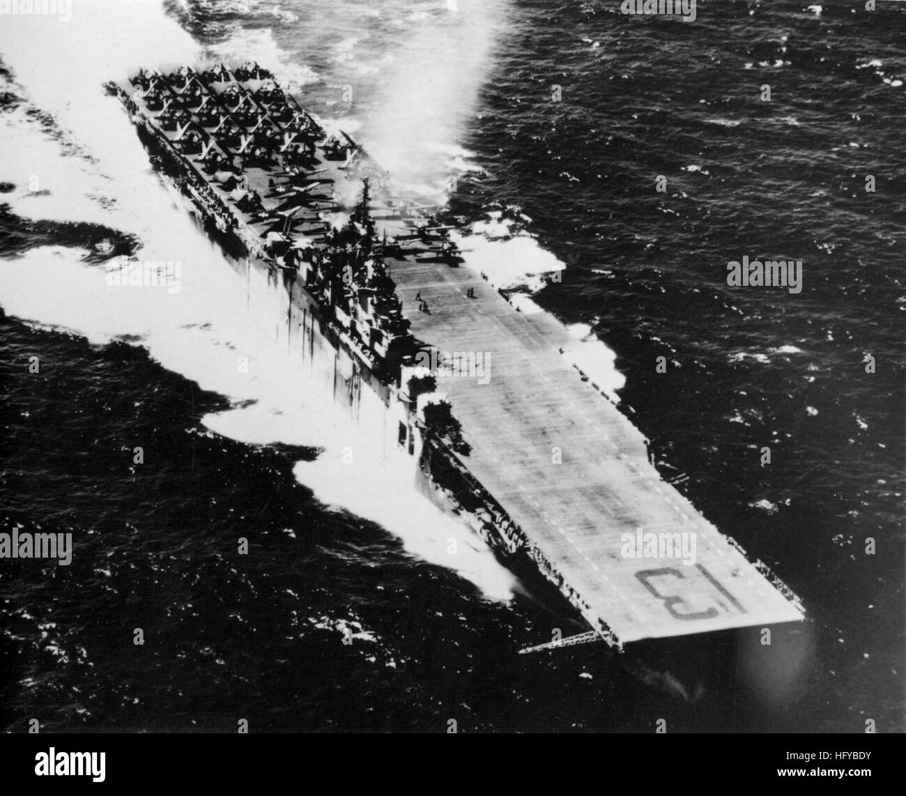 USS Franklin (CV-13) underway in 1944 Stock Photo - Alamy