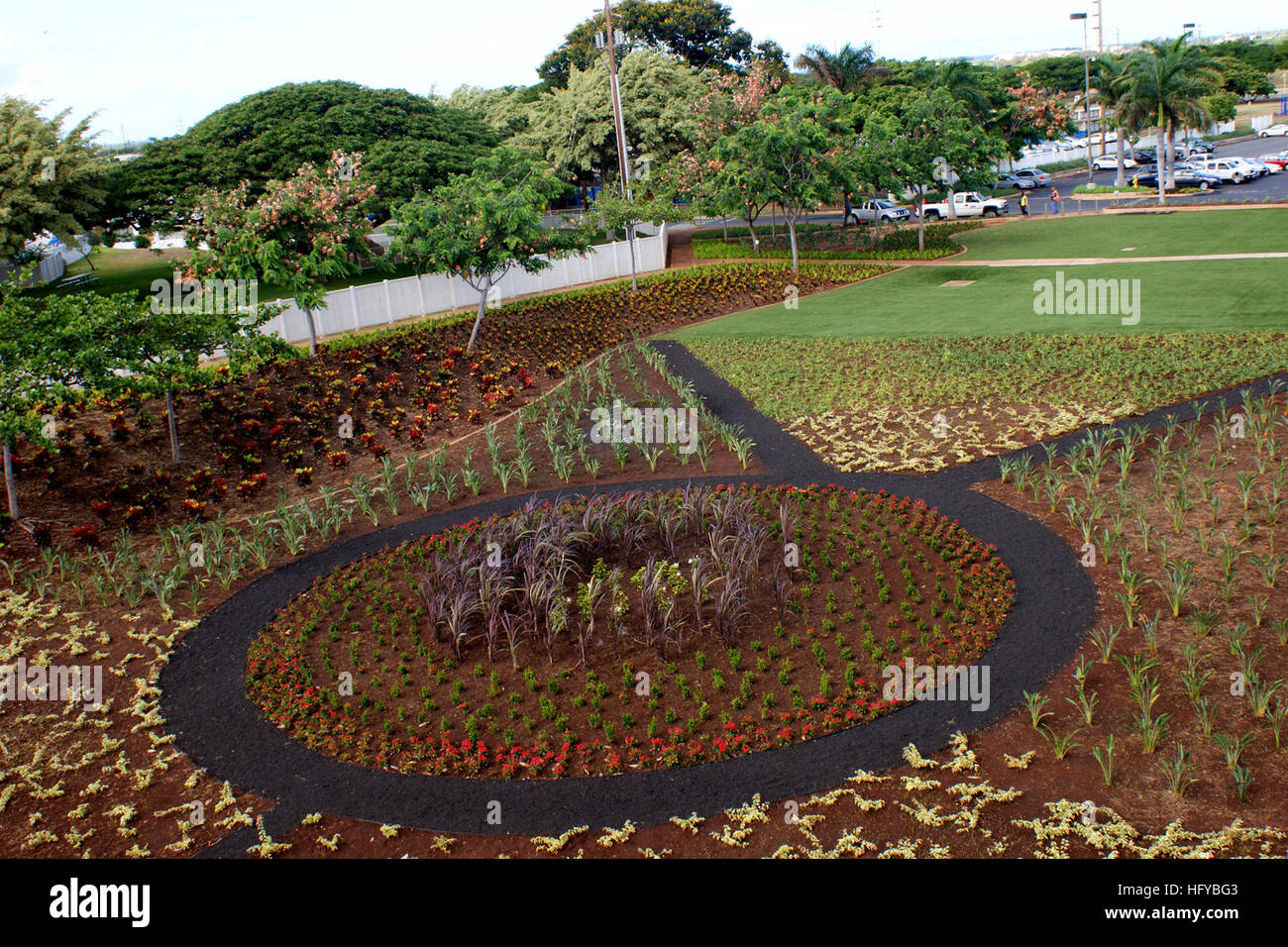 Mall at pearl harbor hi-res stock photography and images - Alamy