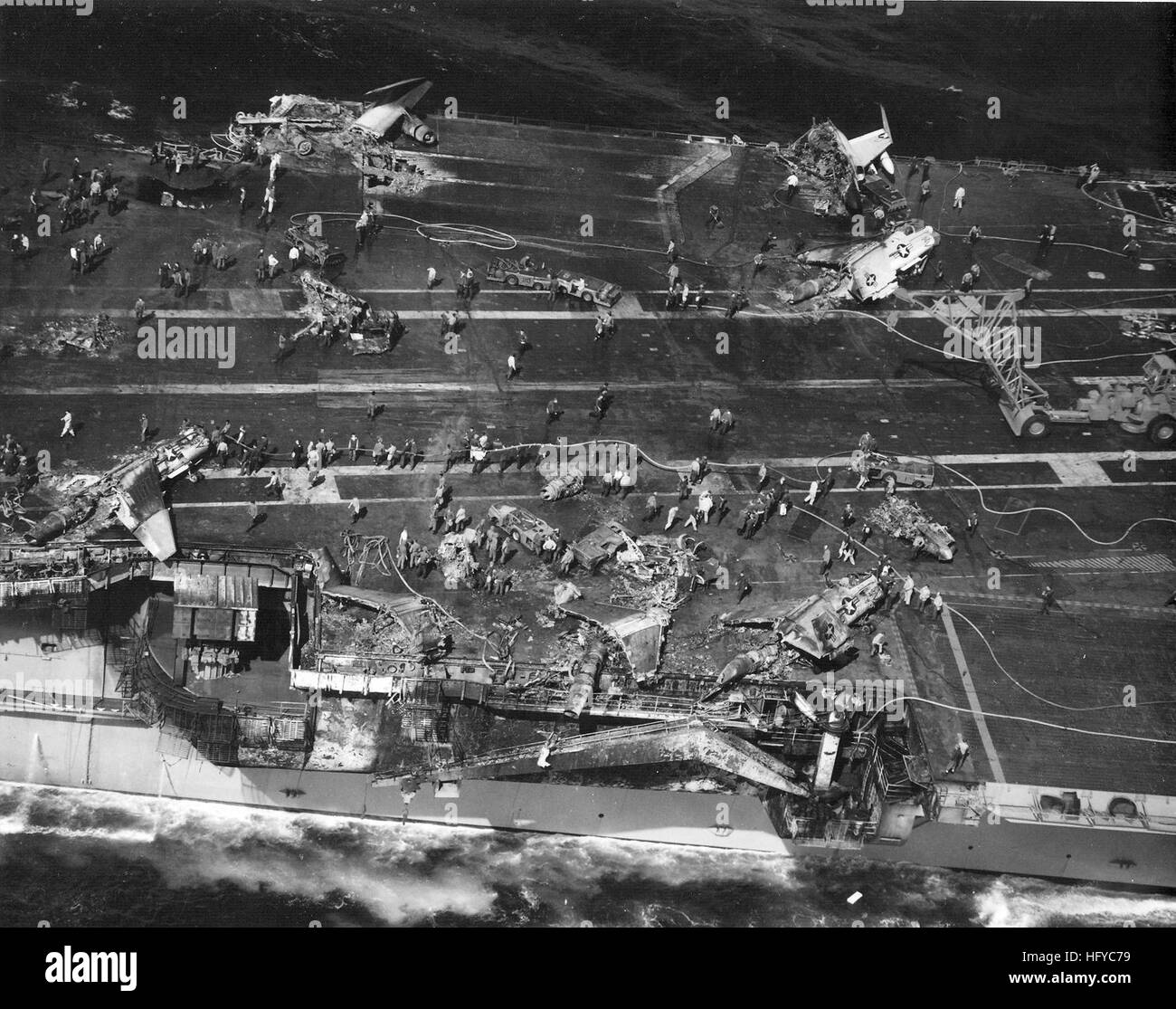 Uss enterprise cvan 65 fire 1969 hi-res stock photography and images ...