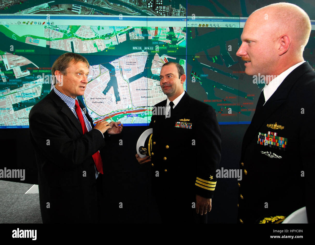 Port of rotterdam war hi-res stock photography and images - Alamy