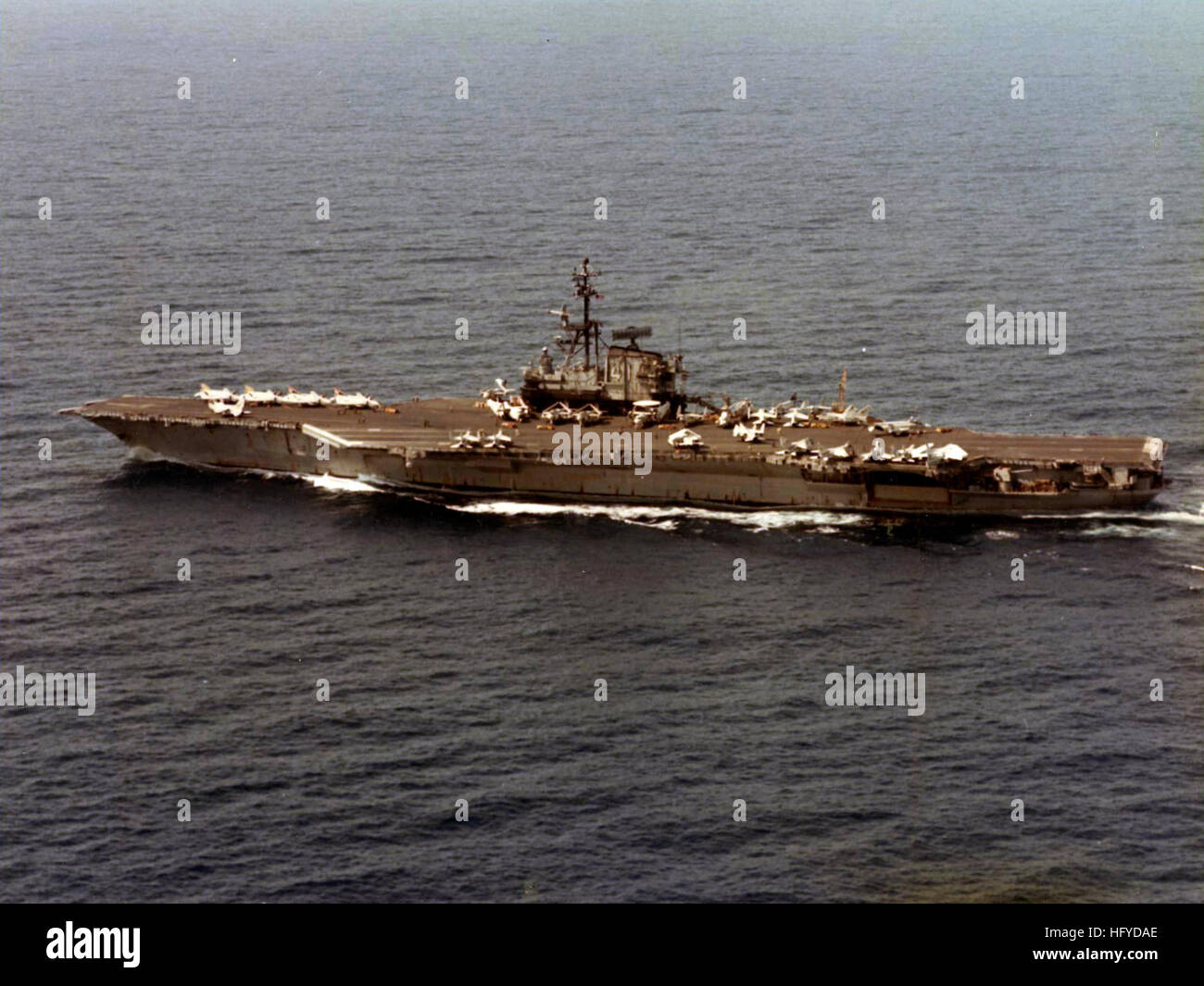 Uss midway cva 41 hi-res stock photography and images - Alamy