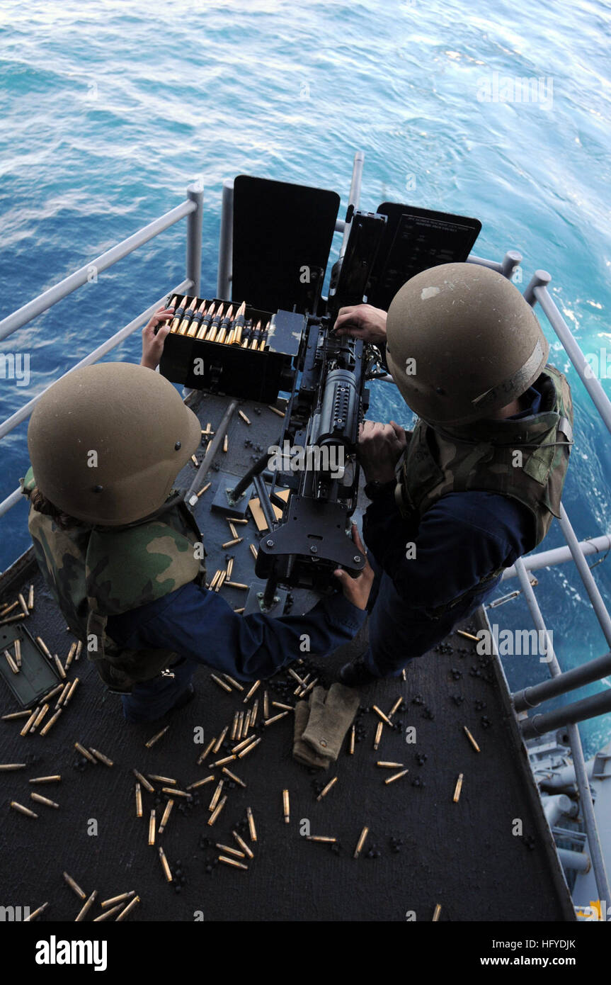 100914-N-7605J-424 PACIFIC OCEAN (Sept. 14, 2010) Gunner's Mate 1st ...
