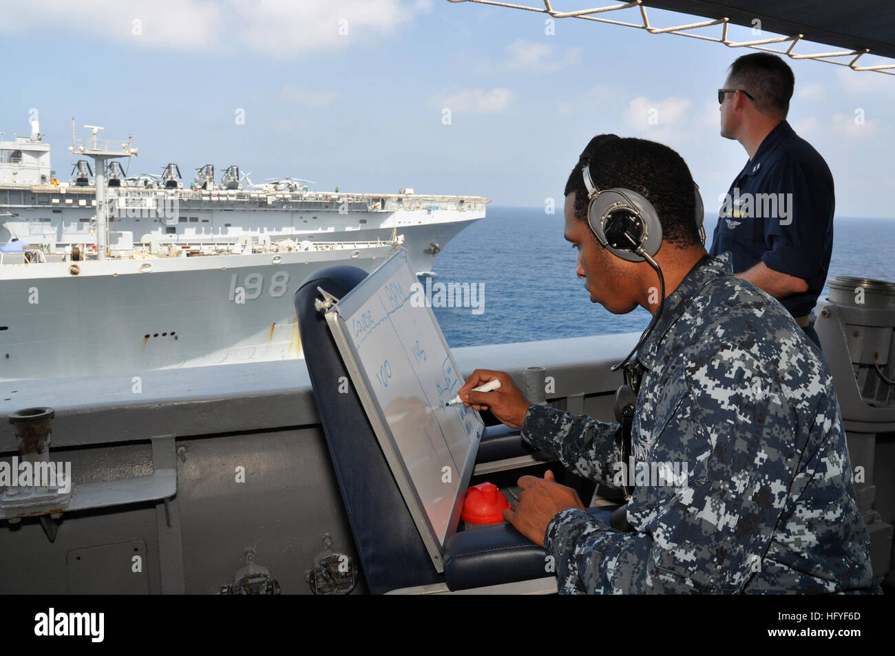 Amphibious transport dock uss ponce lpd 15 hi-res stock photography and ...