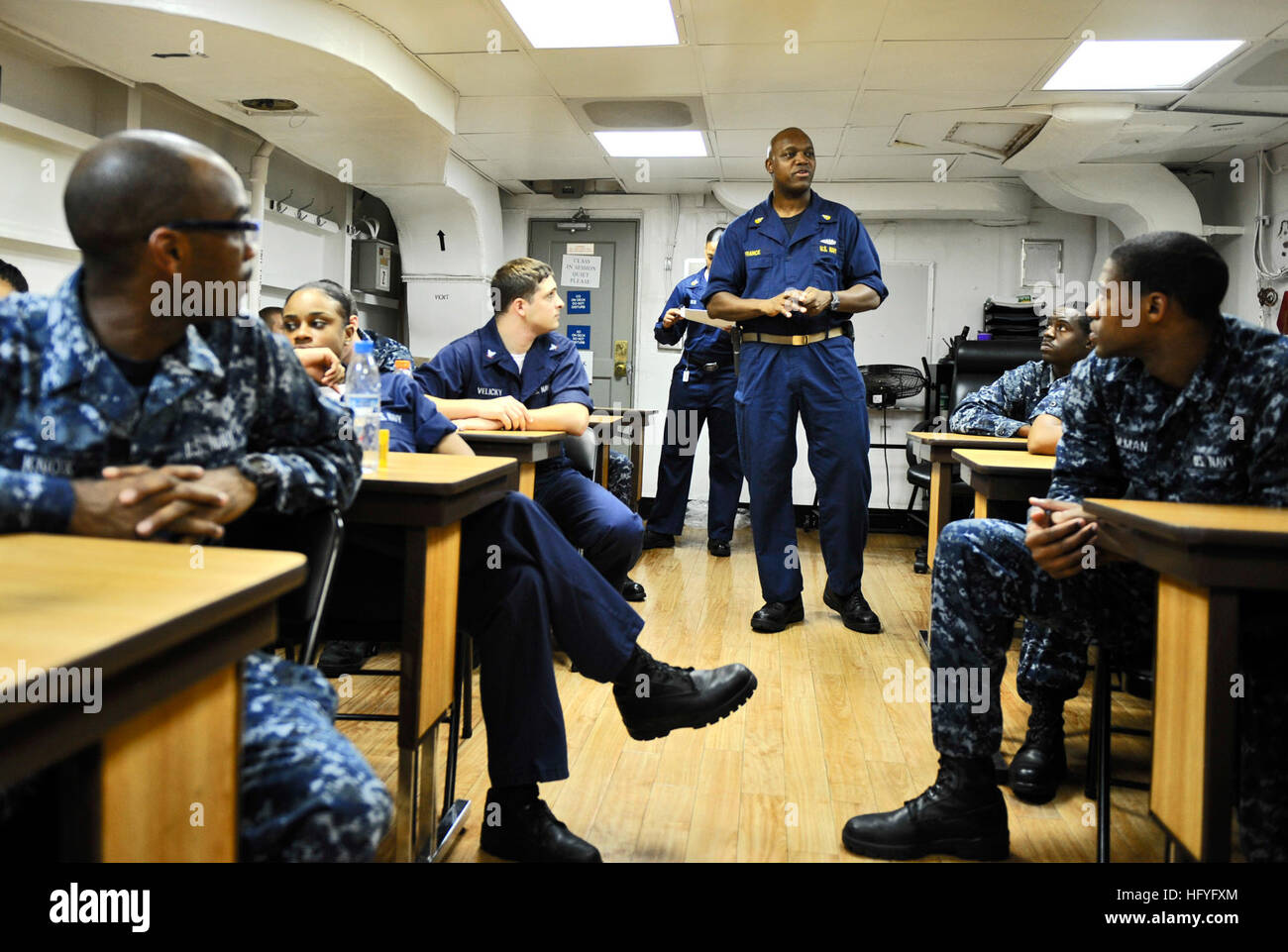 101104-N-6003P-021 ARABIAN SEA (Nov. 4, 2010) Senior Chief Electronics ...