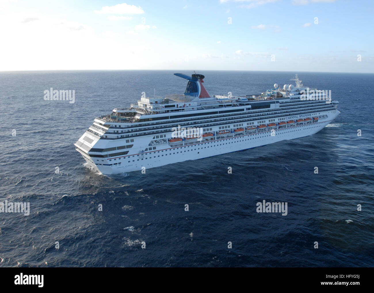 Carnival splendor cruise ship hi-res stock photography and images - Alamy