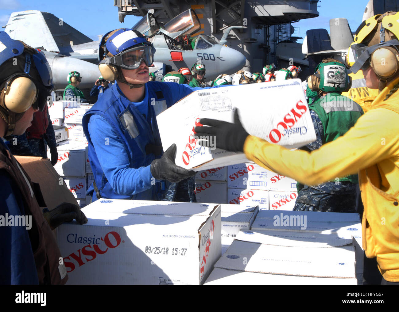 2010 sailors assigned to the aircraft carrier uss ronald reag hi-res ...