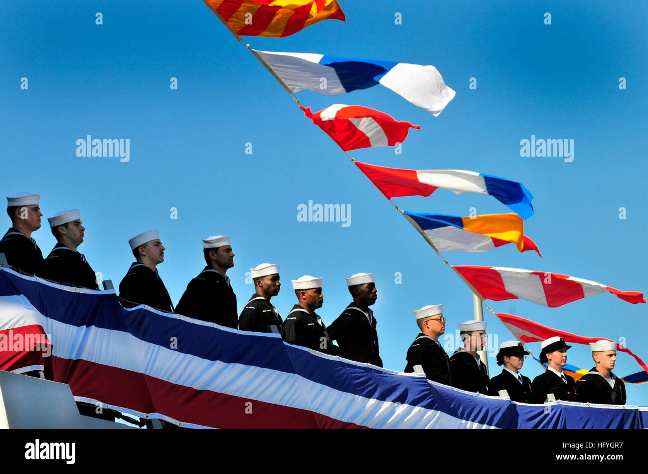 101120-N-8273J-234 WILMINGTON, N.C. (Nov. 20, 2010) Crew members of the ...