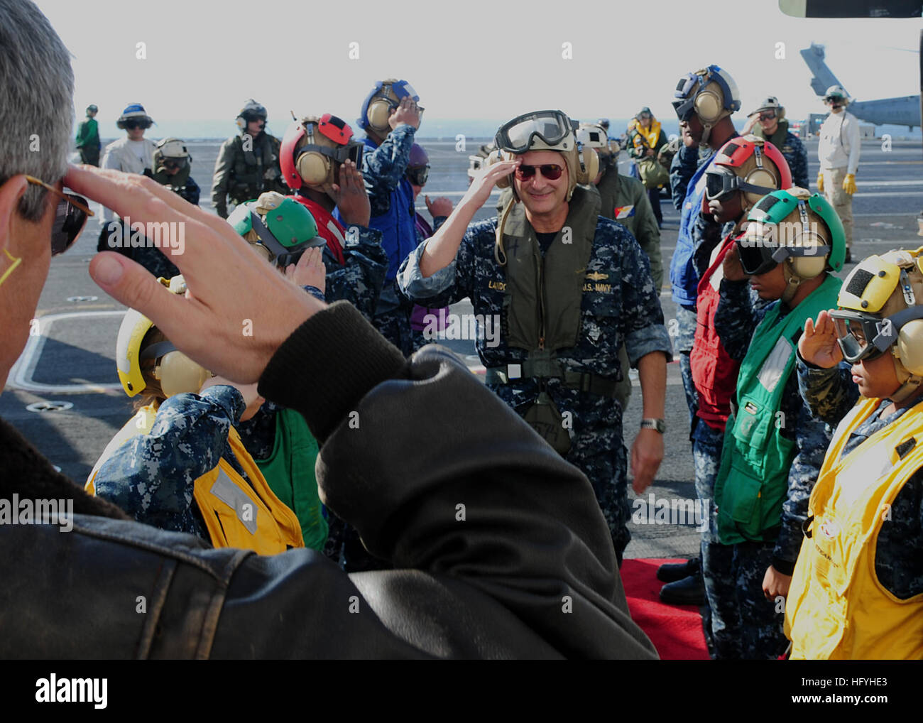 Richard 3rd sword hi-res stock photography and images - Alamy