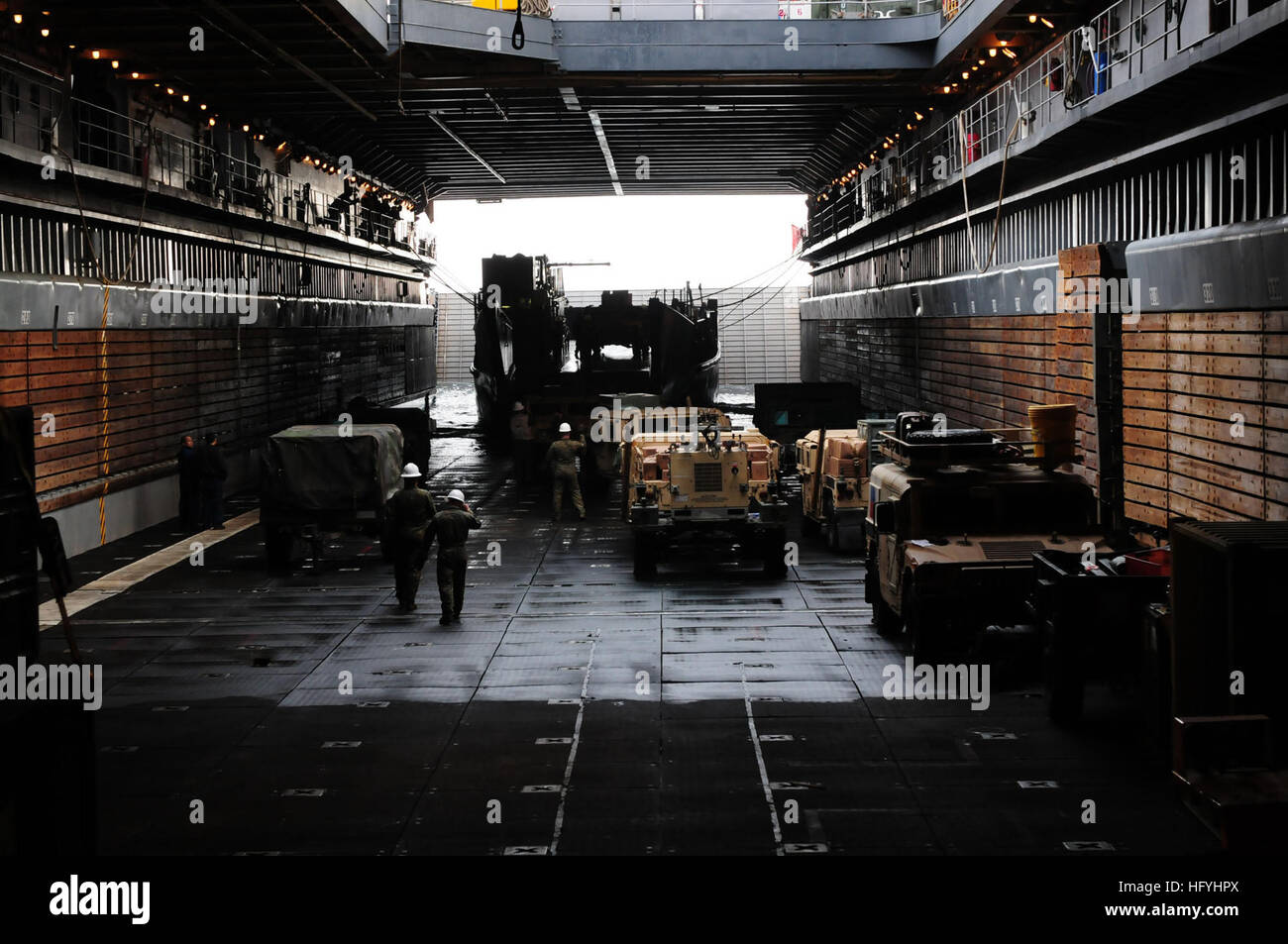 Combat logistics battalion clb 13 hi-res stock photography and images ...