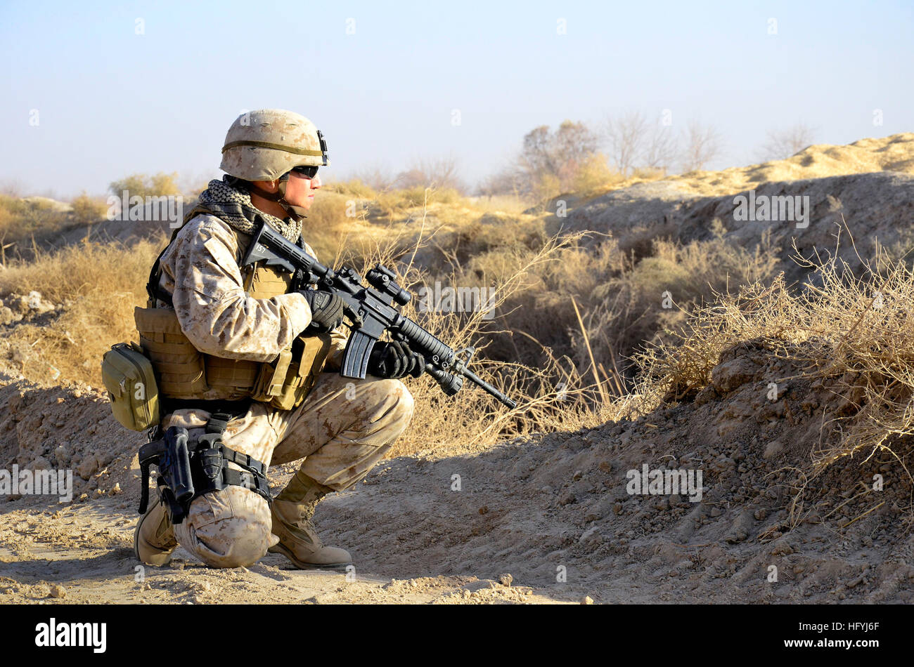 Afghanistan military perimeter hi-res stock photography and images - Alamy