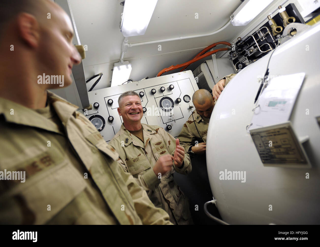 Compression chamber hi-res stock photography and images - Alamy