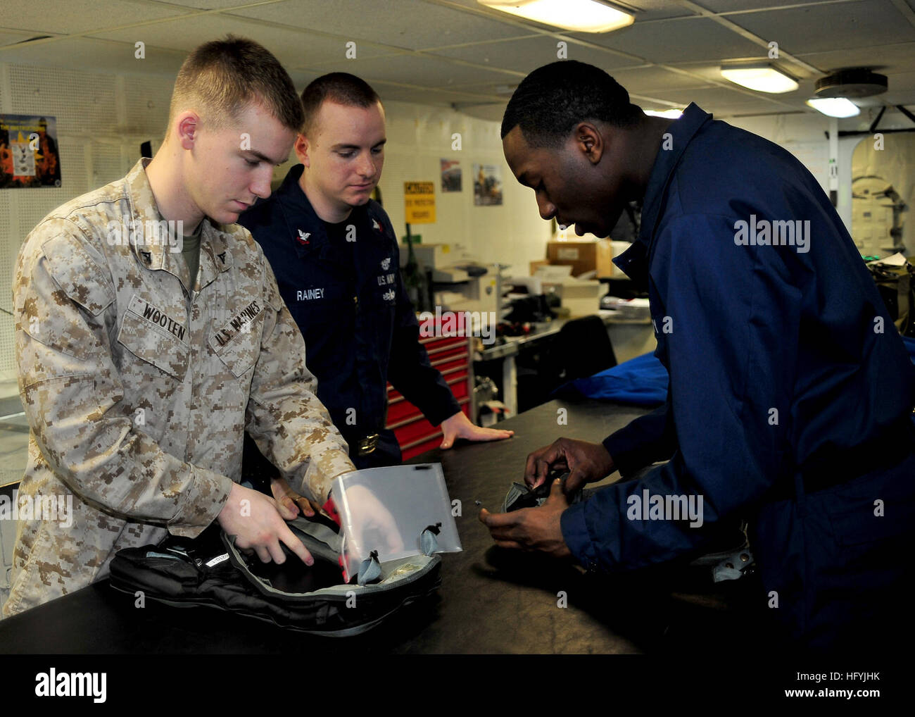 251 005 hi-res stock photography and images - Alamy