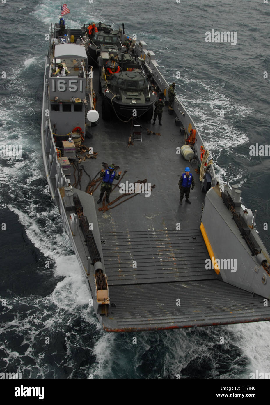 Landing craft utility lcu 1651 hi-res stock photography and images - Alamy