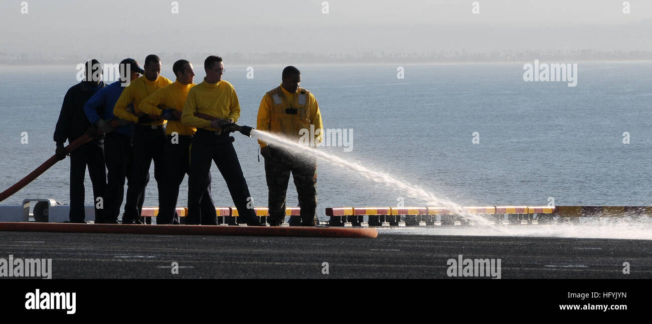 Fire hose handling hi-res stock photography and images - Alamy