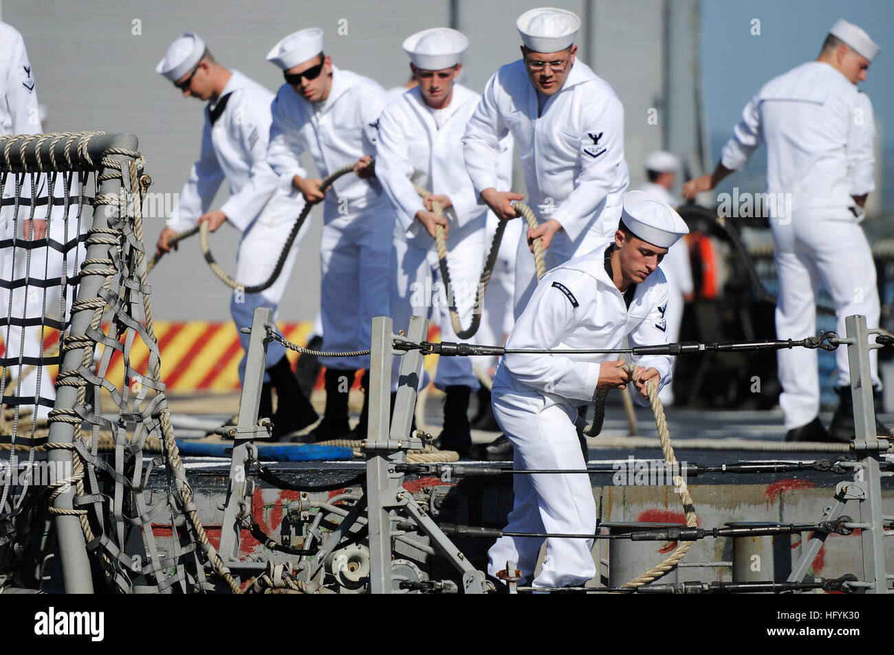 Uss reuben james hi-res stock photography and images - Alamy