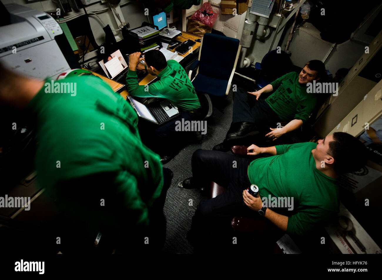 Inside us navy aircraft carrier hi-res stock photography and images - Alamy