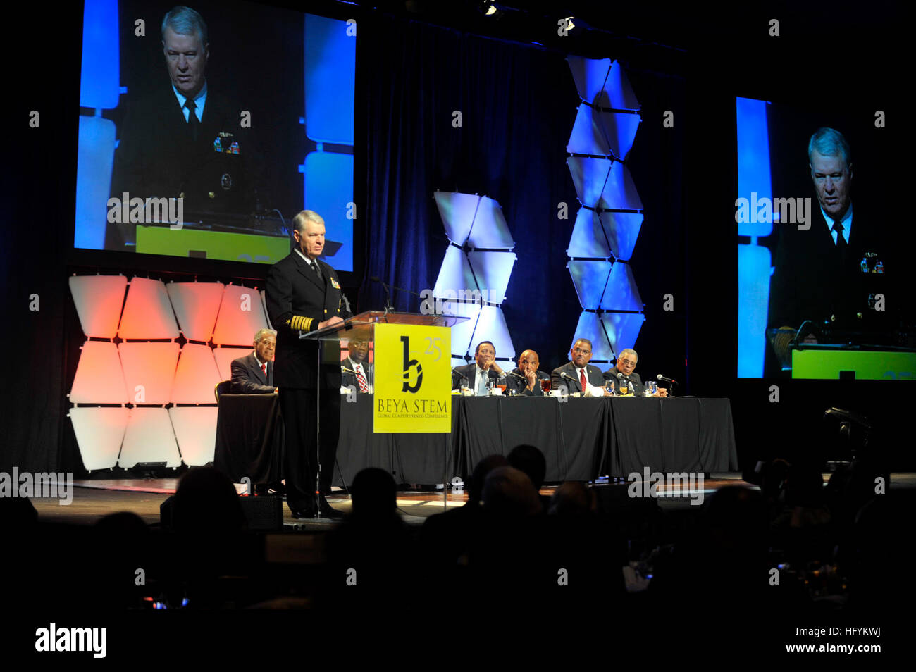 Black engineer of the year award beya hi-res stock photography and ...
