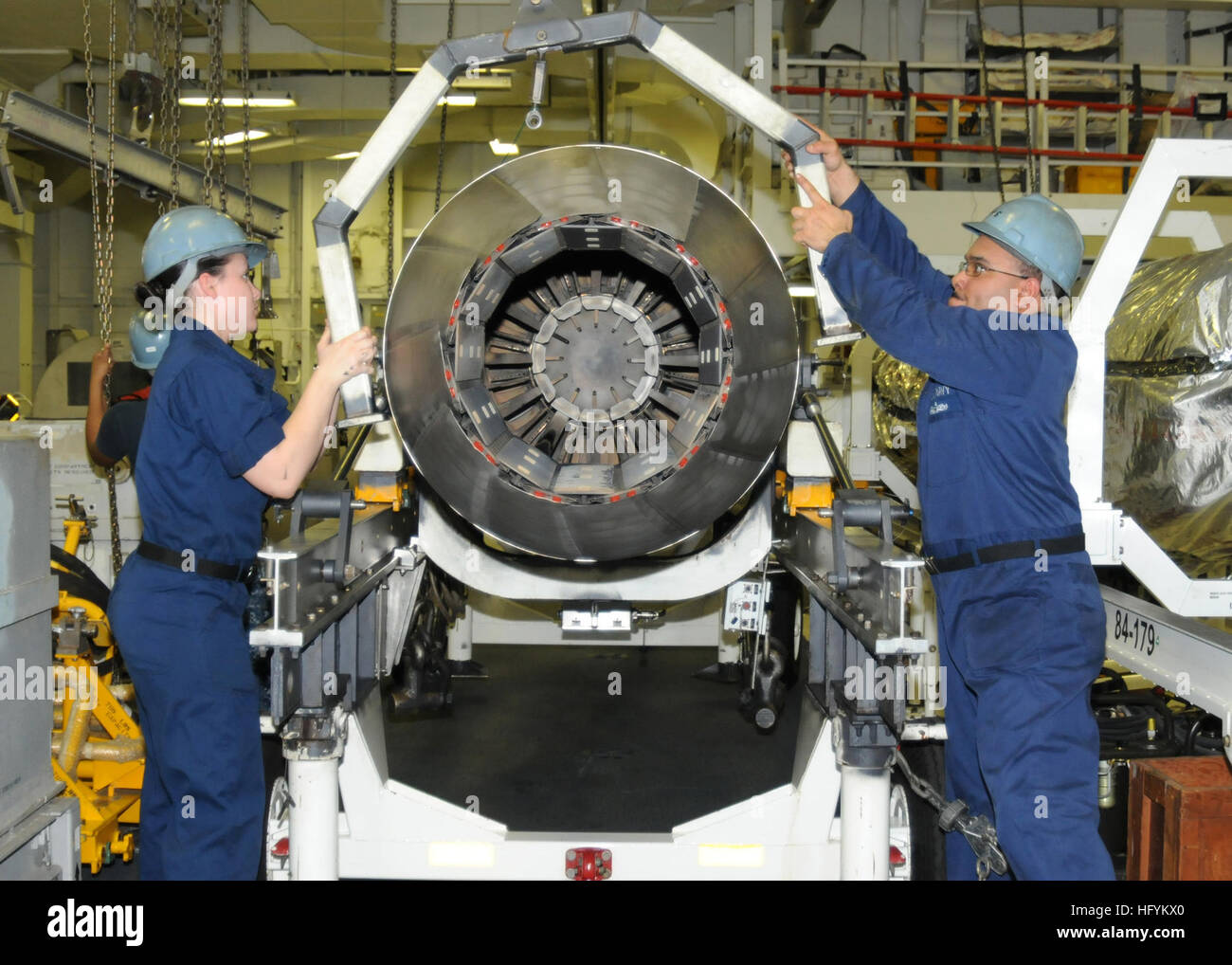 F a 18e super hornet engine hi-res stock photography and images - Alamy