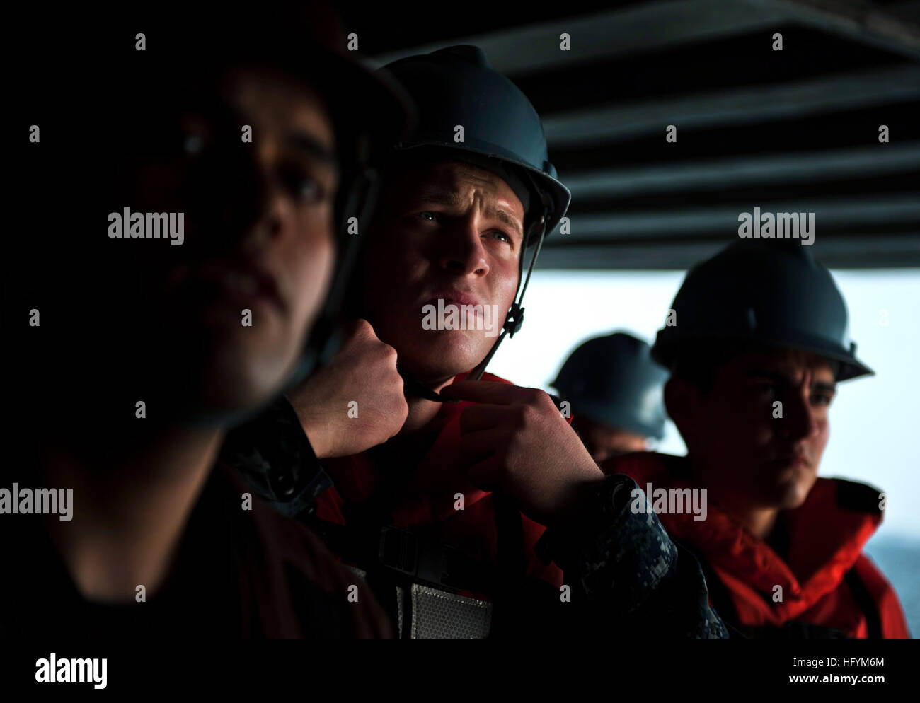 Inside us navy aircraft carrier hi-res stock photography and images - Alamy