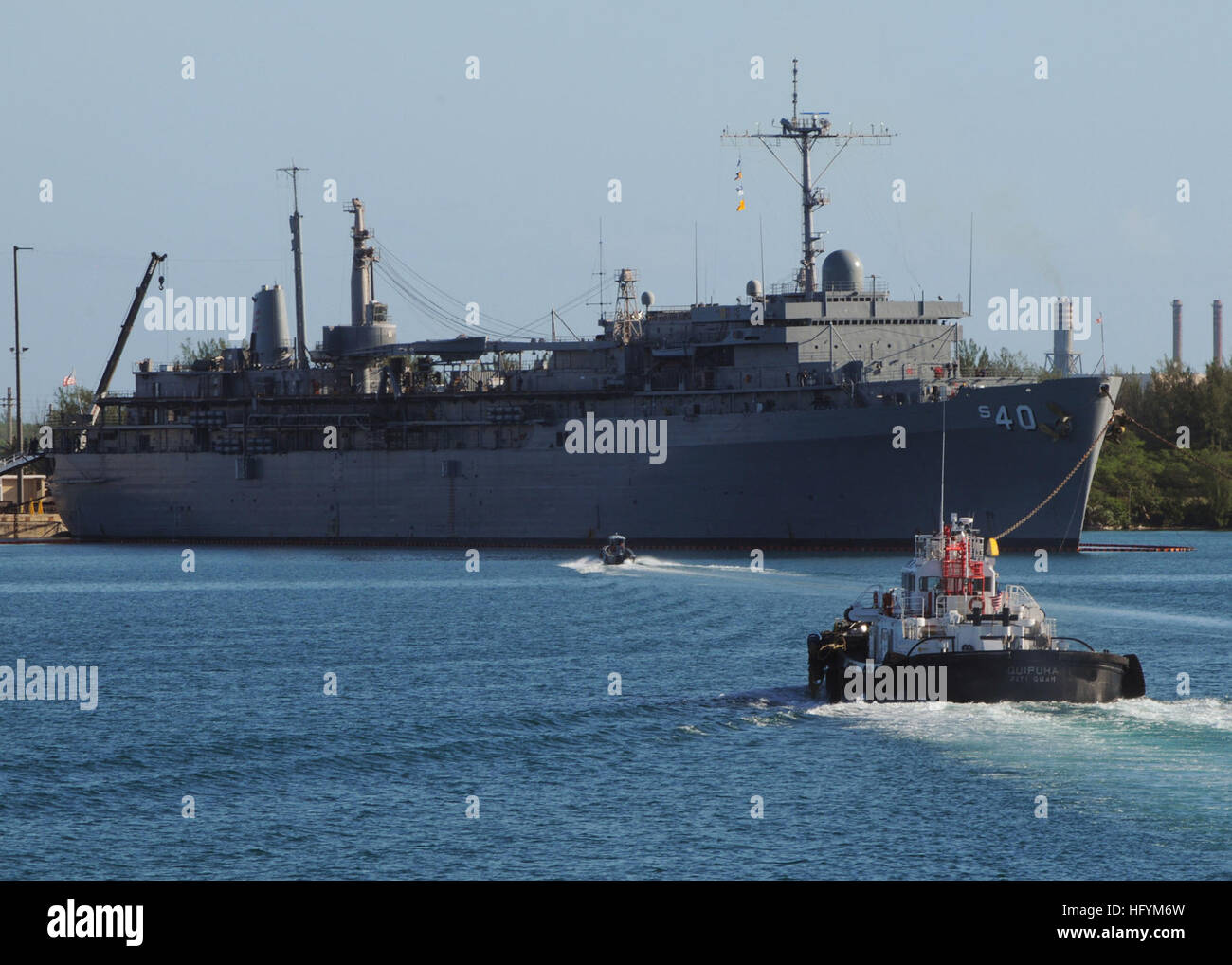 Submarine tender uss frank cable as 40 hi-res stock photography and ...