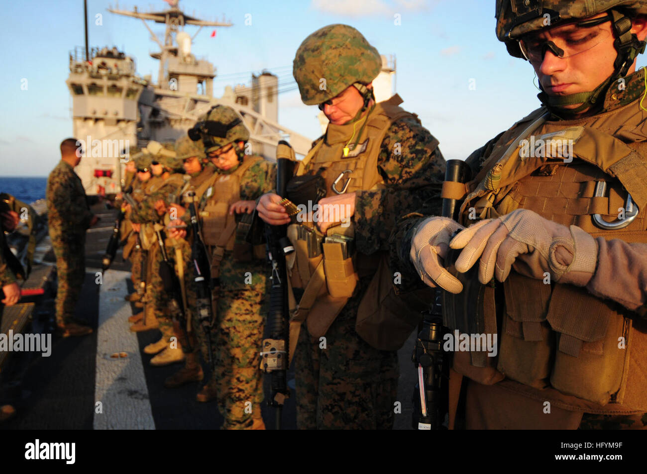 Combat logistics battalion clb 13 hi-res stock photography and images ...