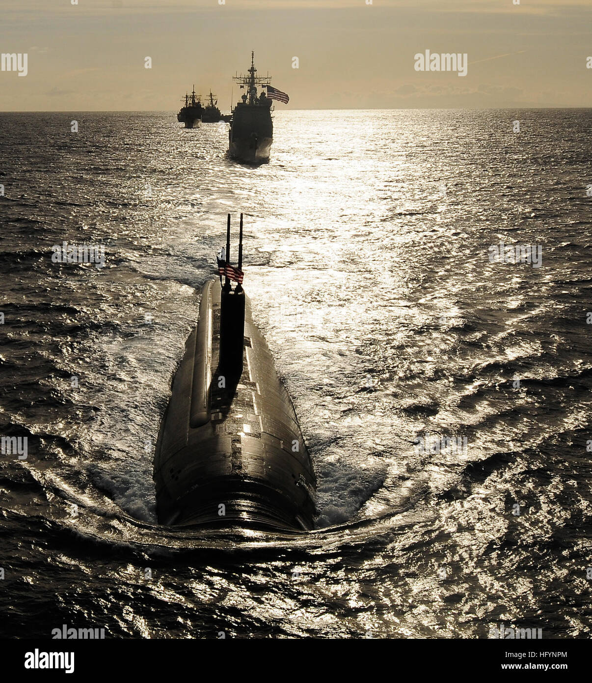 110405-N-WP746-211 PACIFIC OCEAN (April 5, 2011) The fast attack ...