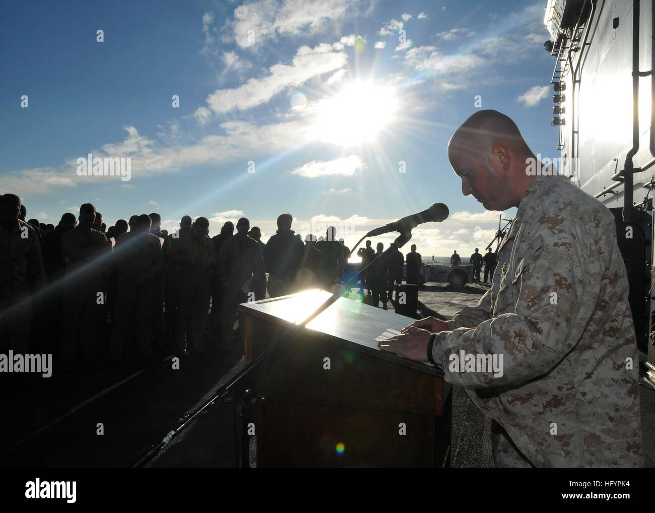 Us navy chaplain lt cmdr hi-res stock photography and images - Alamy