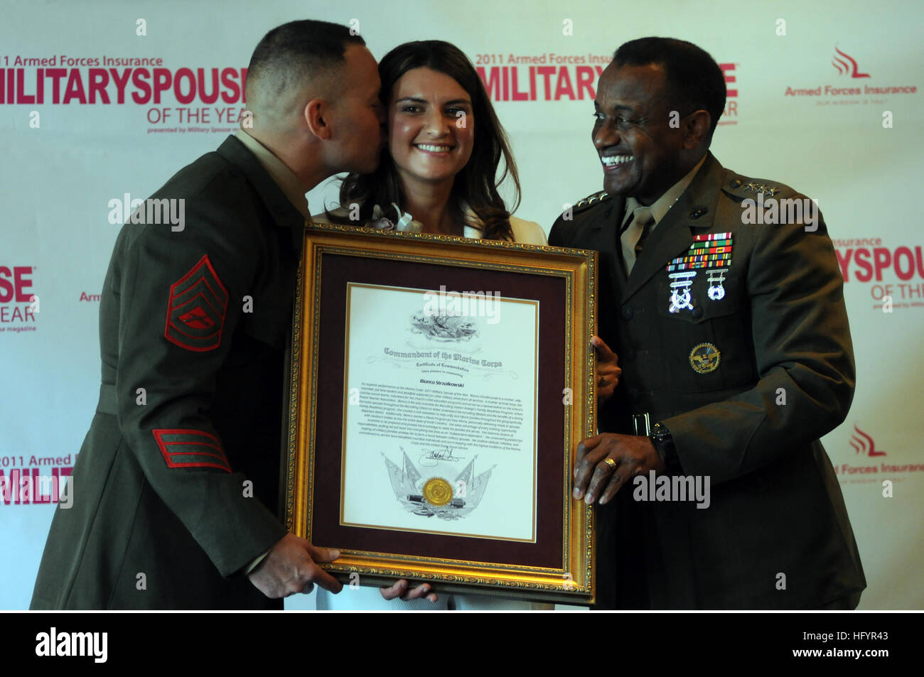 Gunnery sgt ronald strzalkowski hi-res stock photography and images - Alamy