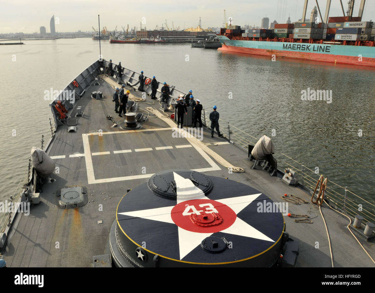Uss thach ffg 43 hi-res stock photography and images - Alamy