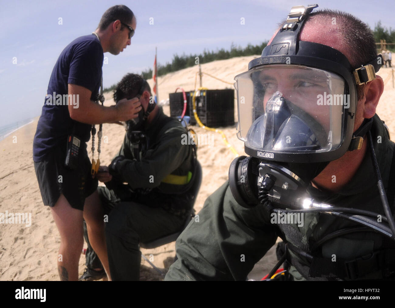 Underwater recovery operations hi-res stock photography and images - Alamy
