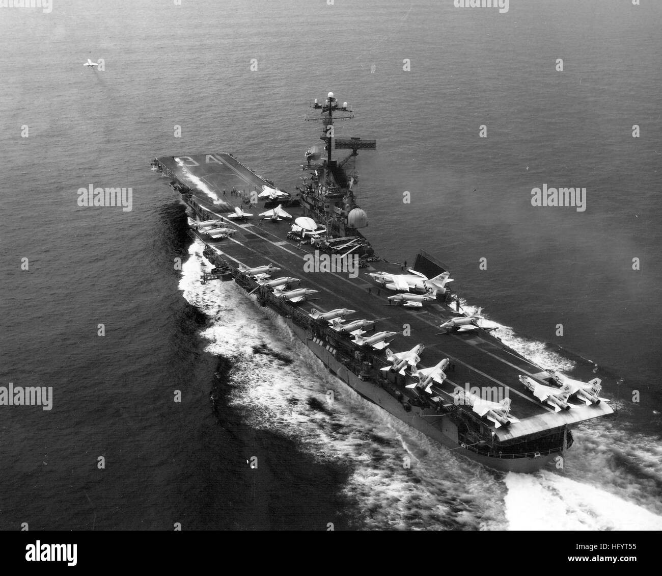 Uss oriskany hi-res stock photography and images - Alamy