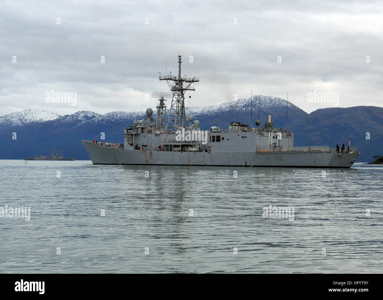 Uss boone ffg 28 hi-res stock photography and images - Alamy