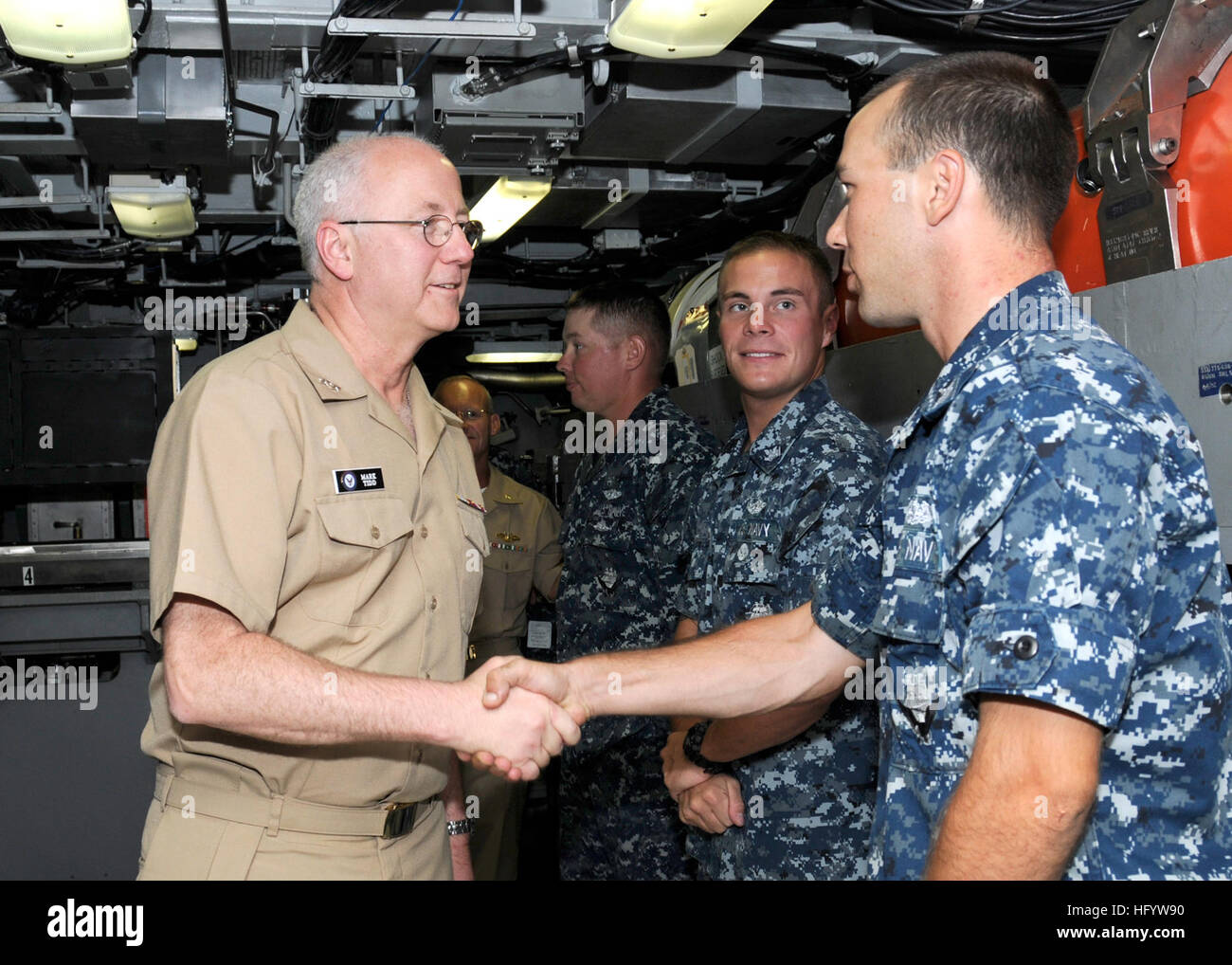 Submarine uss hawaii ssn 776 hi-res stock photography and images - Alamy