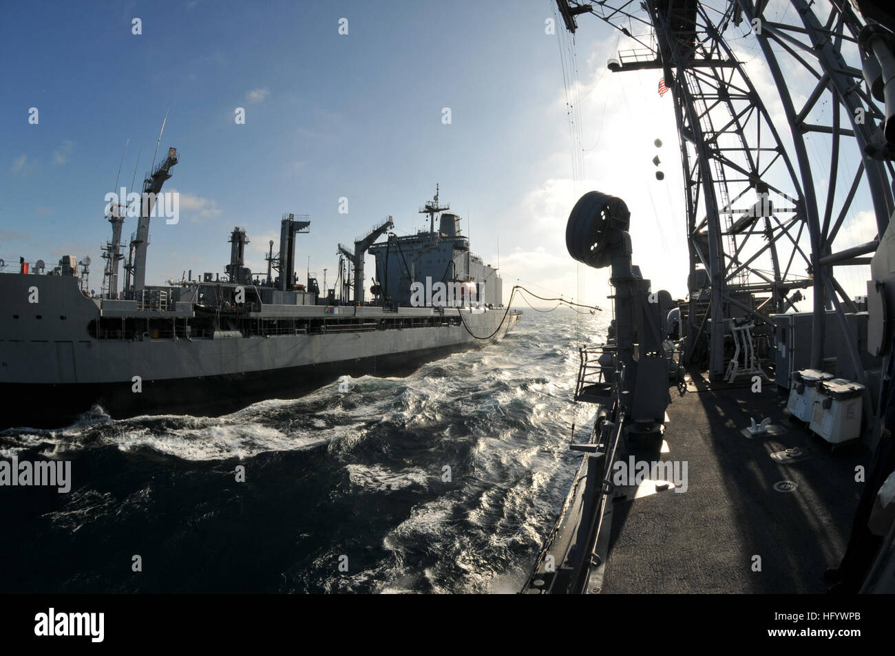 Uss thach ffg 43 hi-res stock photography and images - Alamy