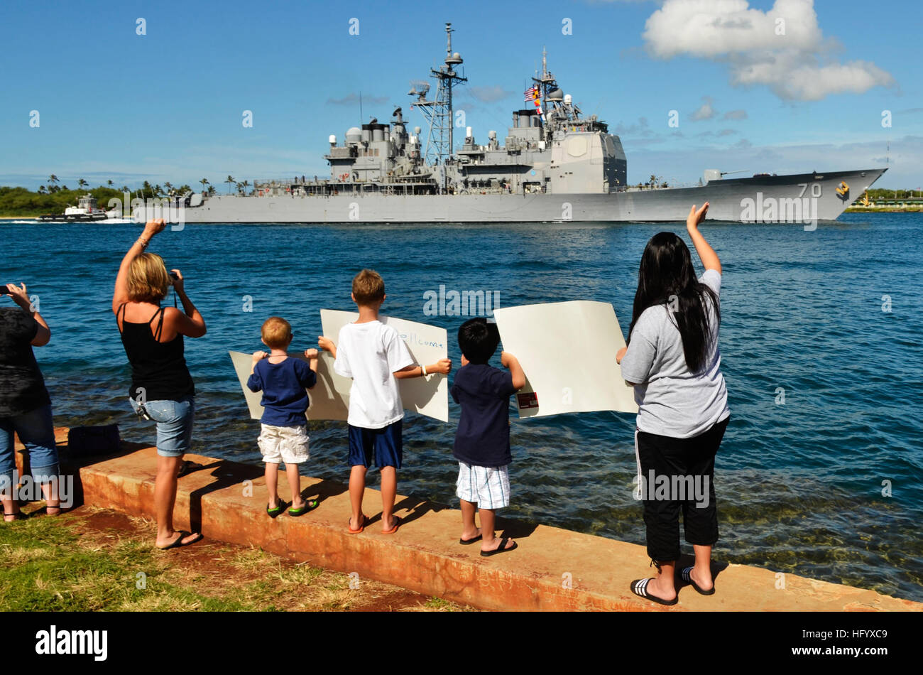 Gulf war families hi-res stock photography and images - Alamy