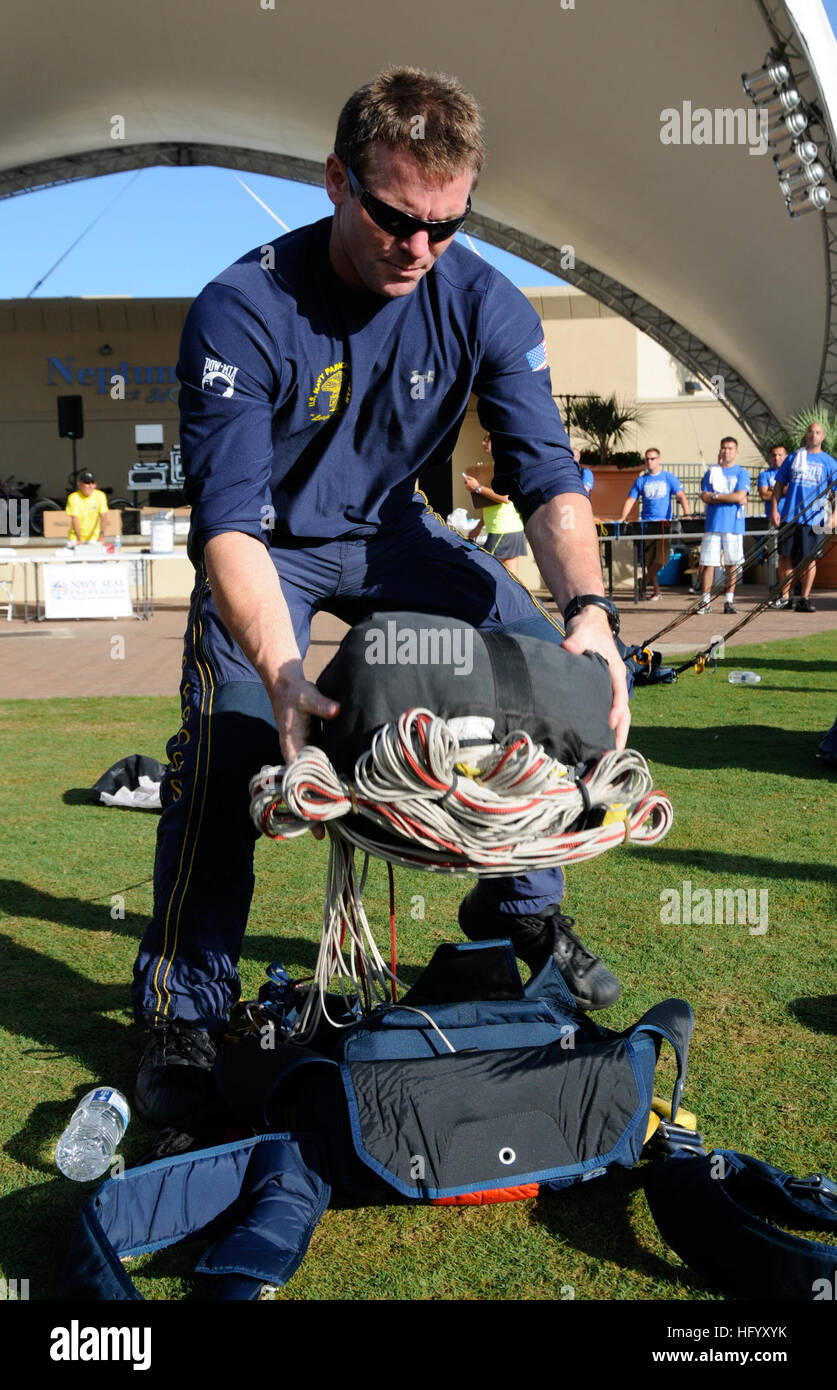 Neptune’s park, virginia beach hi-res stock photography and images - Alamy