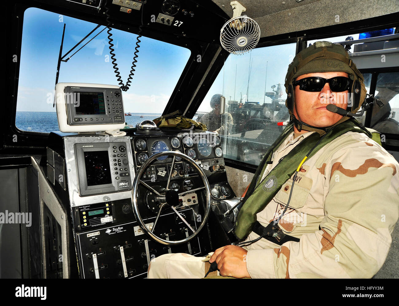 Us navy sea ark security boat hi-res stock photography and images - Alamy