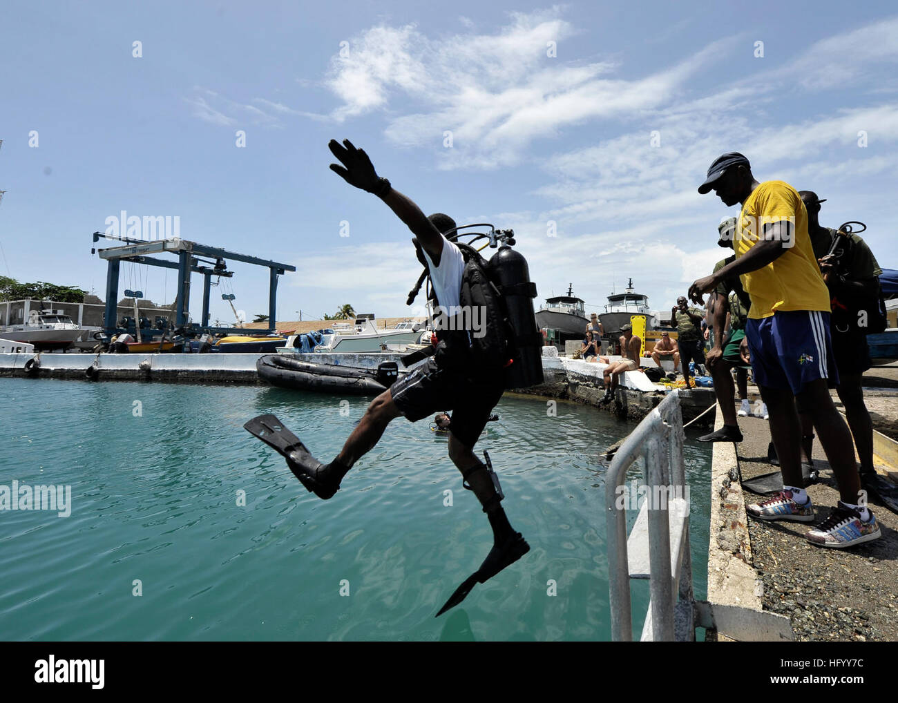 Bahamas police hi-res stock photography and images - Alamy