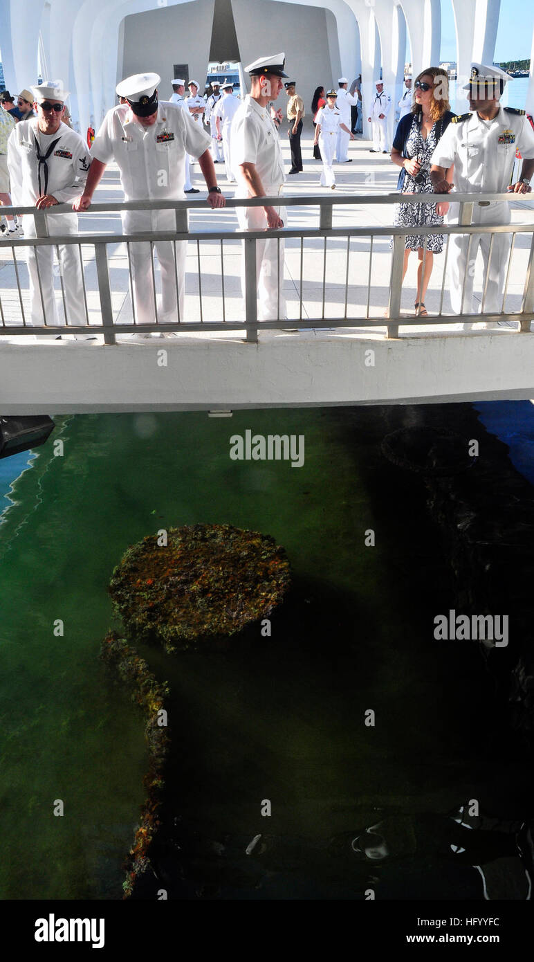 Uss cleveland lpd 7 hi-res stock photography and images - Alamy