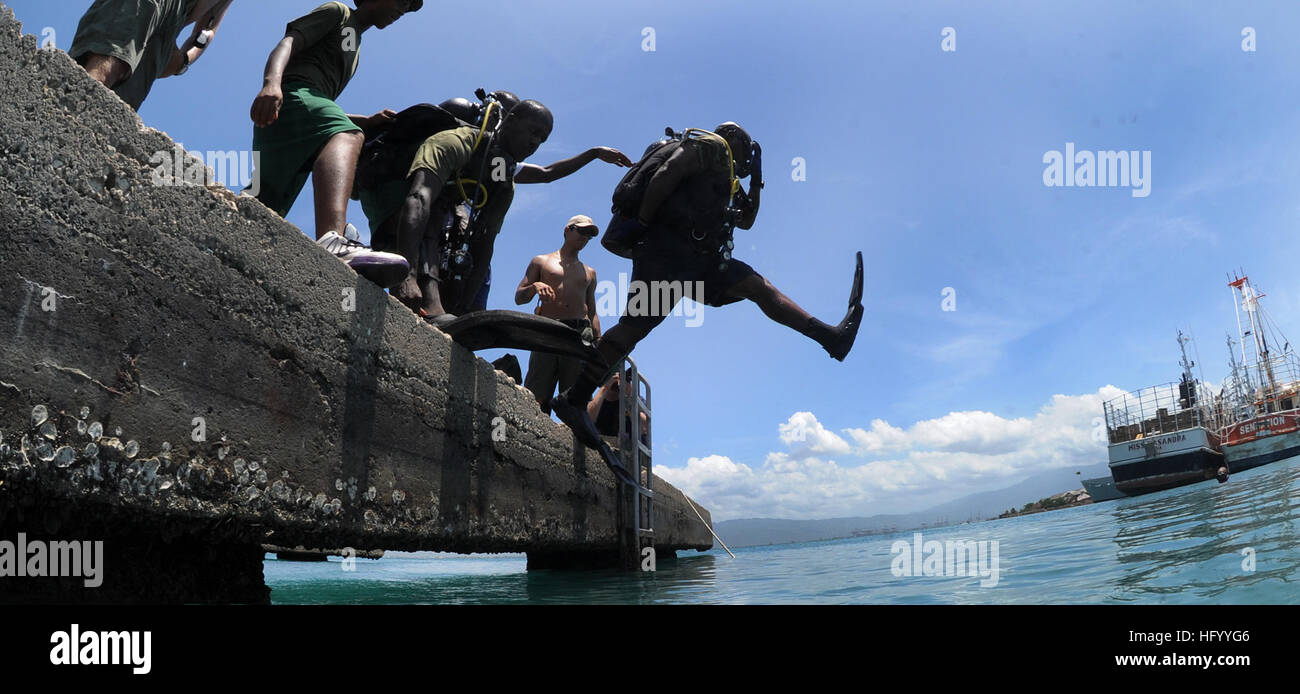 Port royal underwater hi-res stock photography and images - Alamy