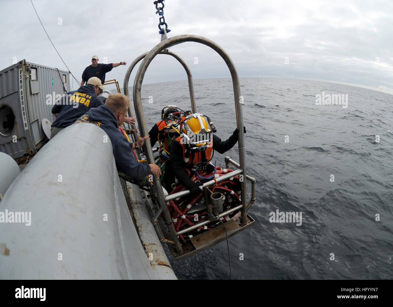 110729-N-EF447-136 NORTH SEA (July 29, 2011) U.S. Navy Divers assigned ...